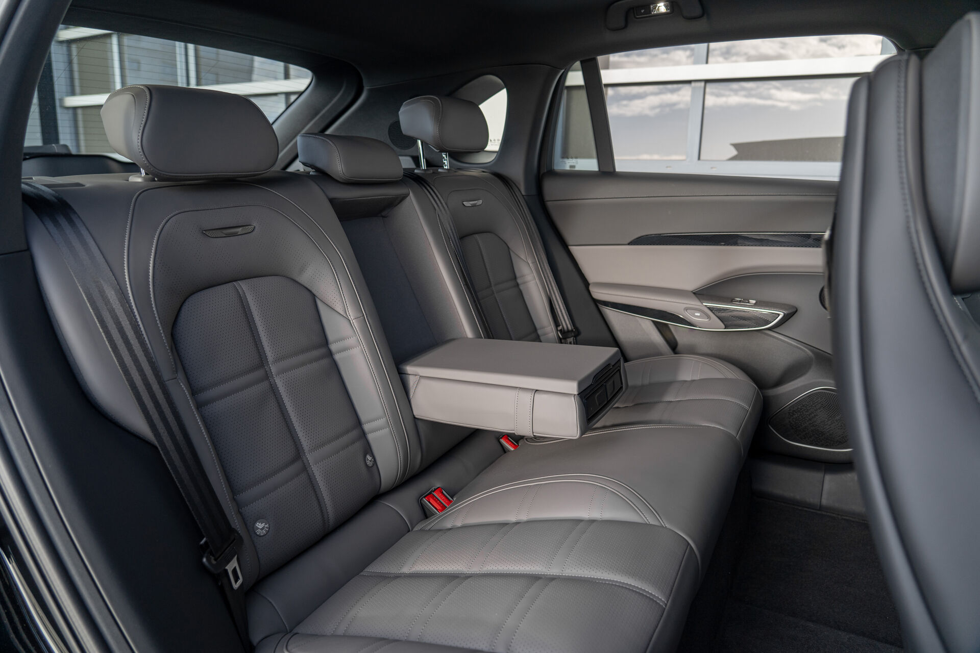 Hongqi EHS7 - Volledig elektrische SUV