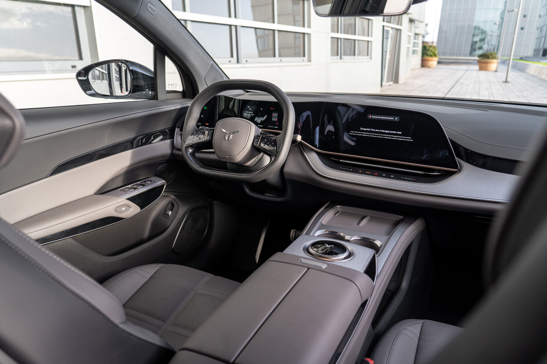 Hongqi EHS7 - Volledig elektrische SUV